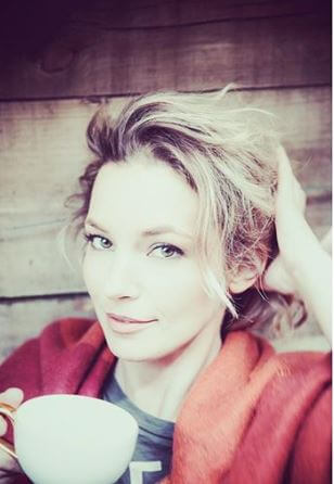 Perdita Weeks Workout Routine And Diet Is Super Easy Peasy