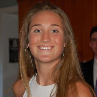 Lillie Carlson – Meet Daughter Of Tucker Carlson