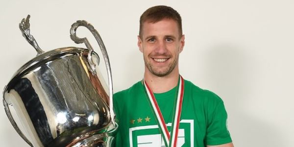 Barnabas Varga Girlfriend